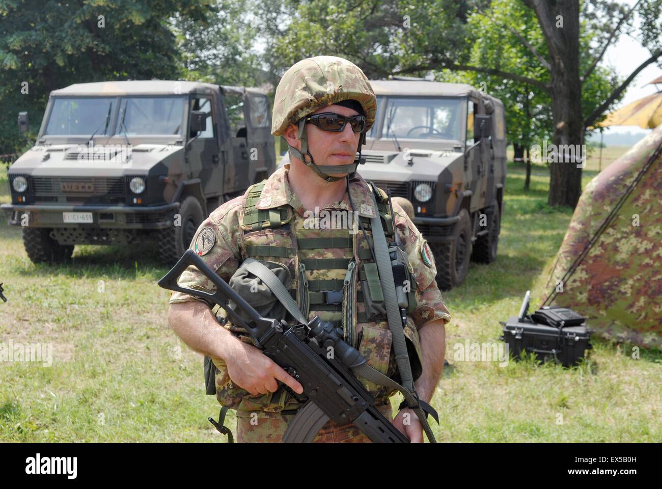 NATO Joint Force Headquarters, Italian Army, guard at the command post ...