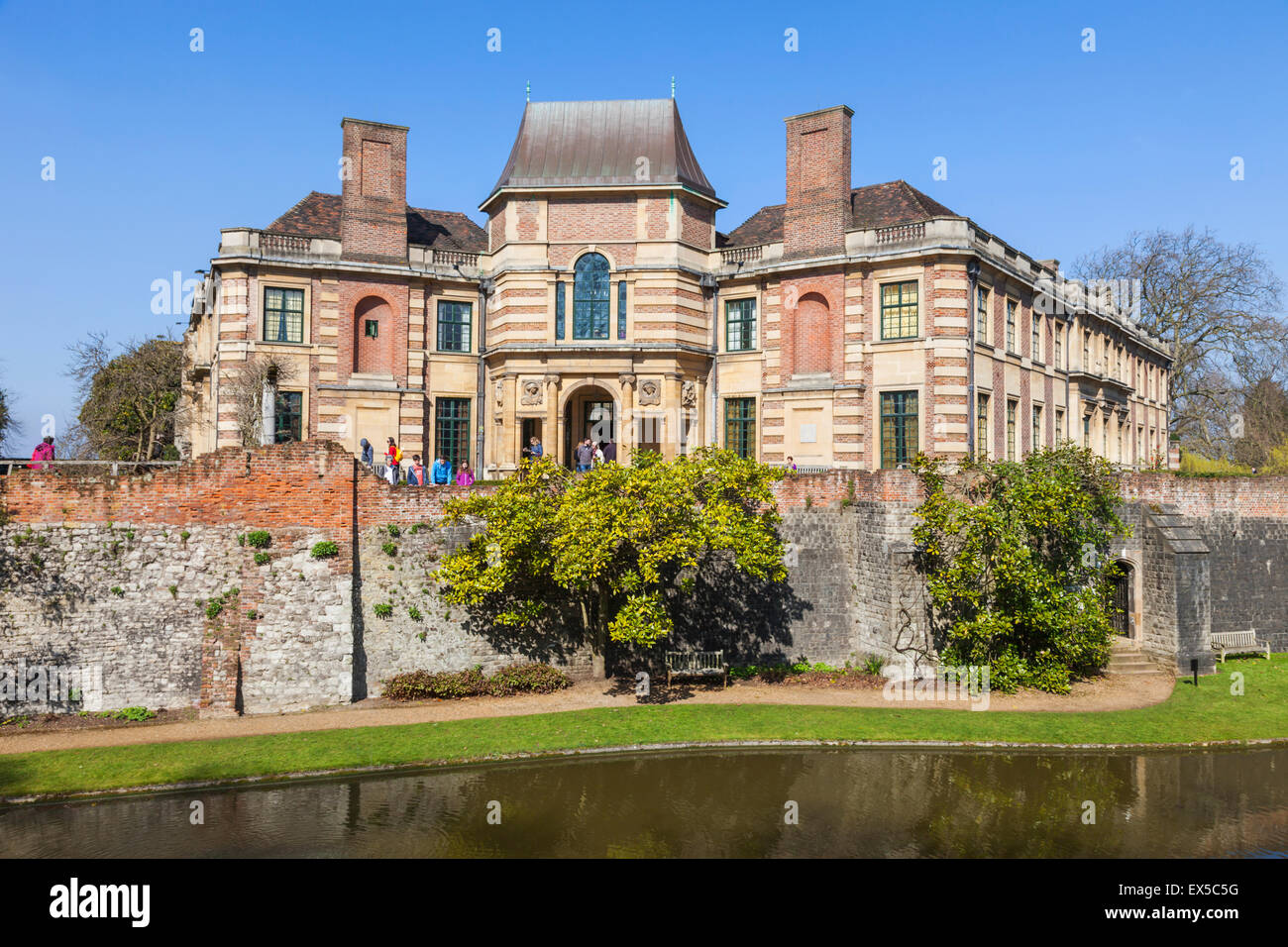The birthplace of henry viii hi-res stock photography and images - Alamy