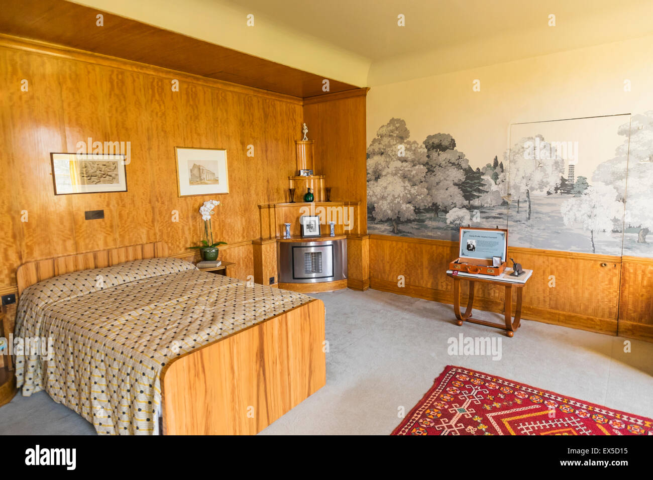 England, London, Greenwich, Eltham Palace, Stephen Courtauld's Bedroom ...