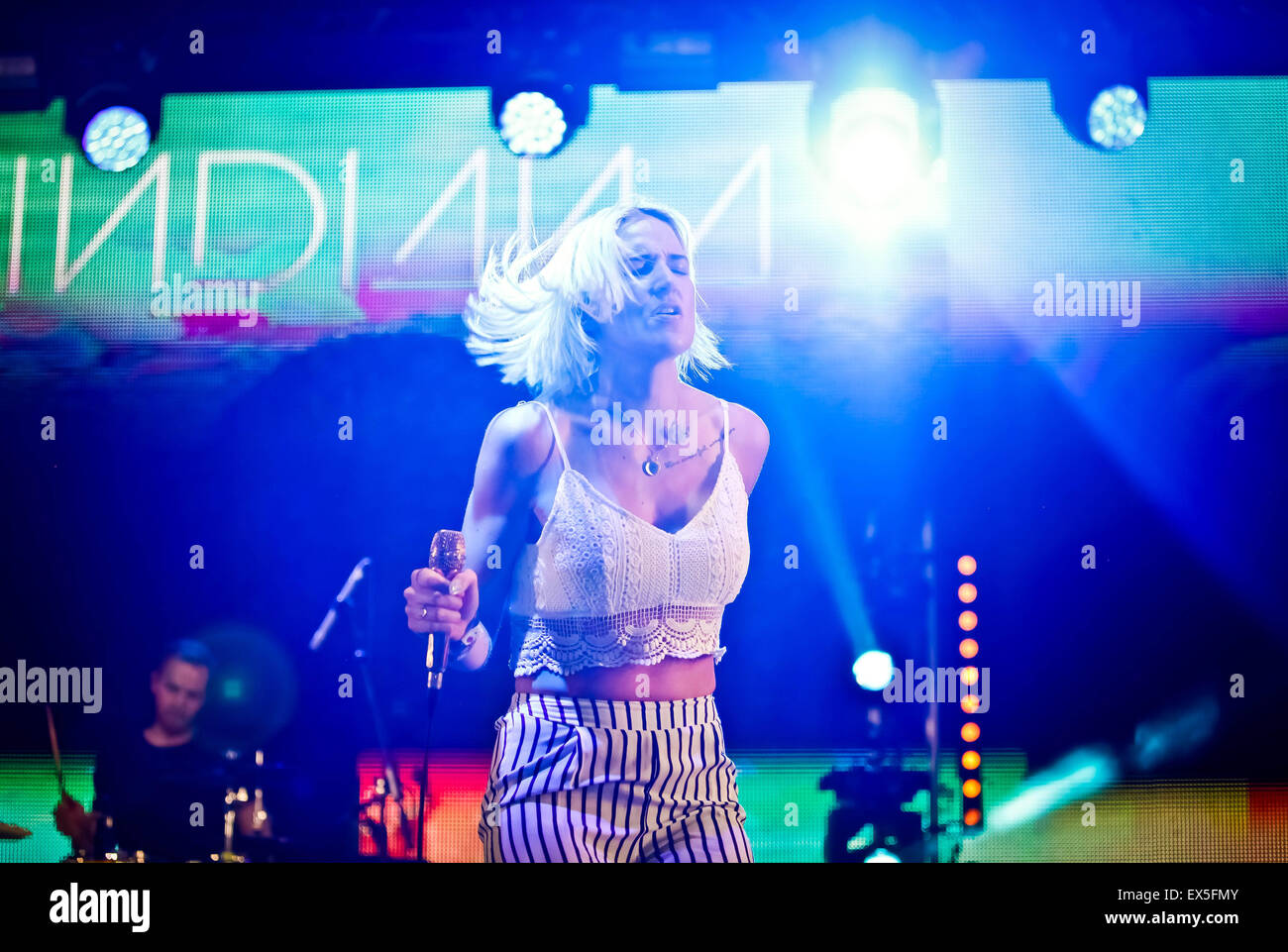 London, UK. Indiana ( Lauren Henson ) performing live at the New Look ...