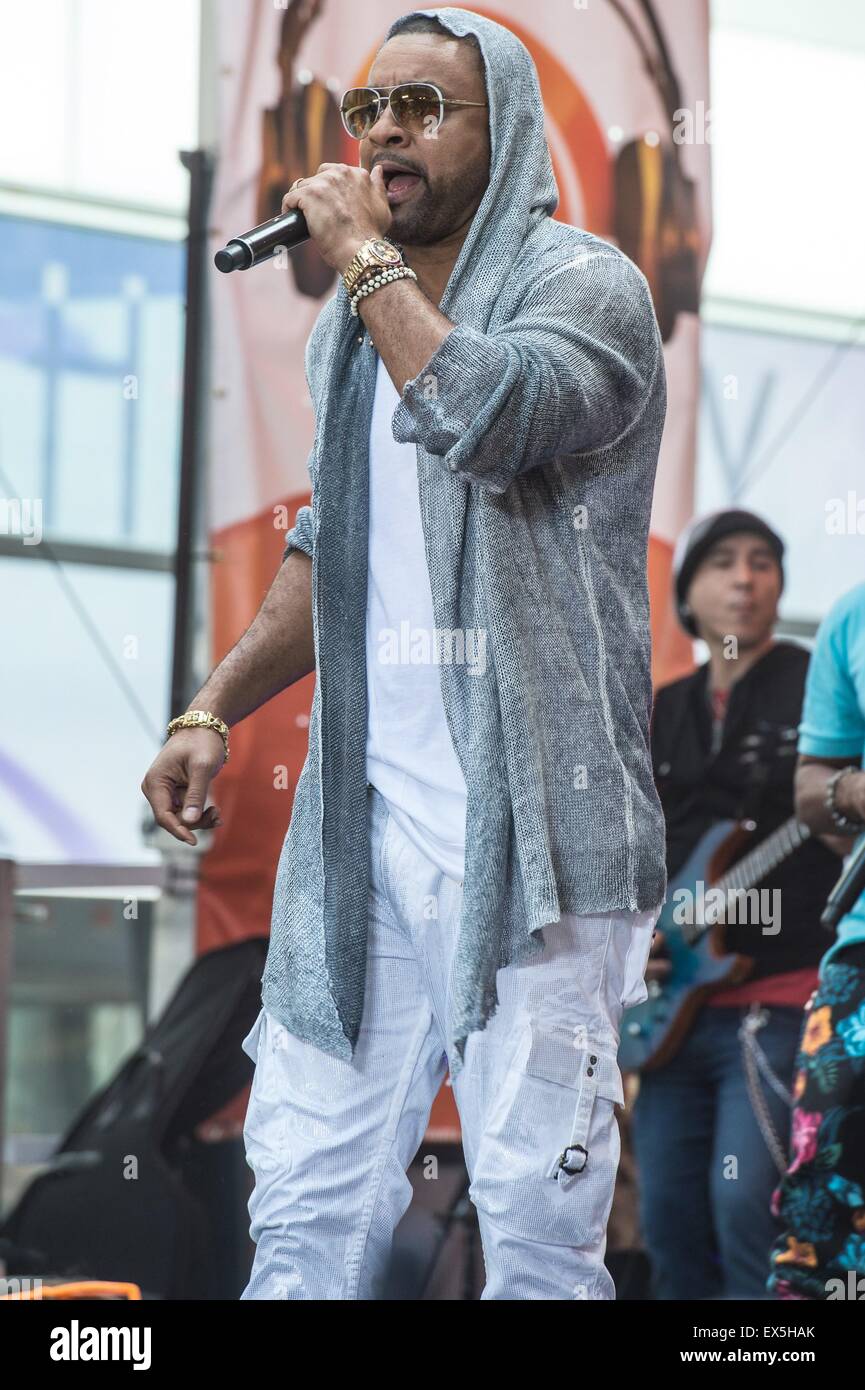 New York, USA. 7th July, 2015. Shaggy on stage for NBC Today Show ...