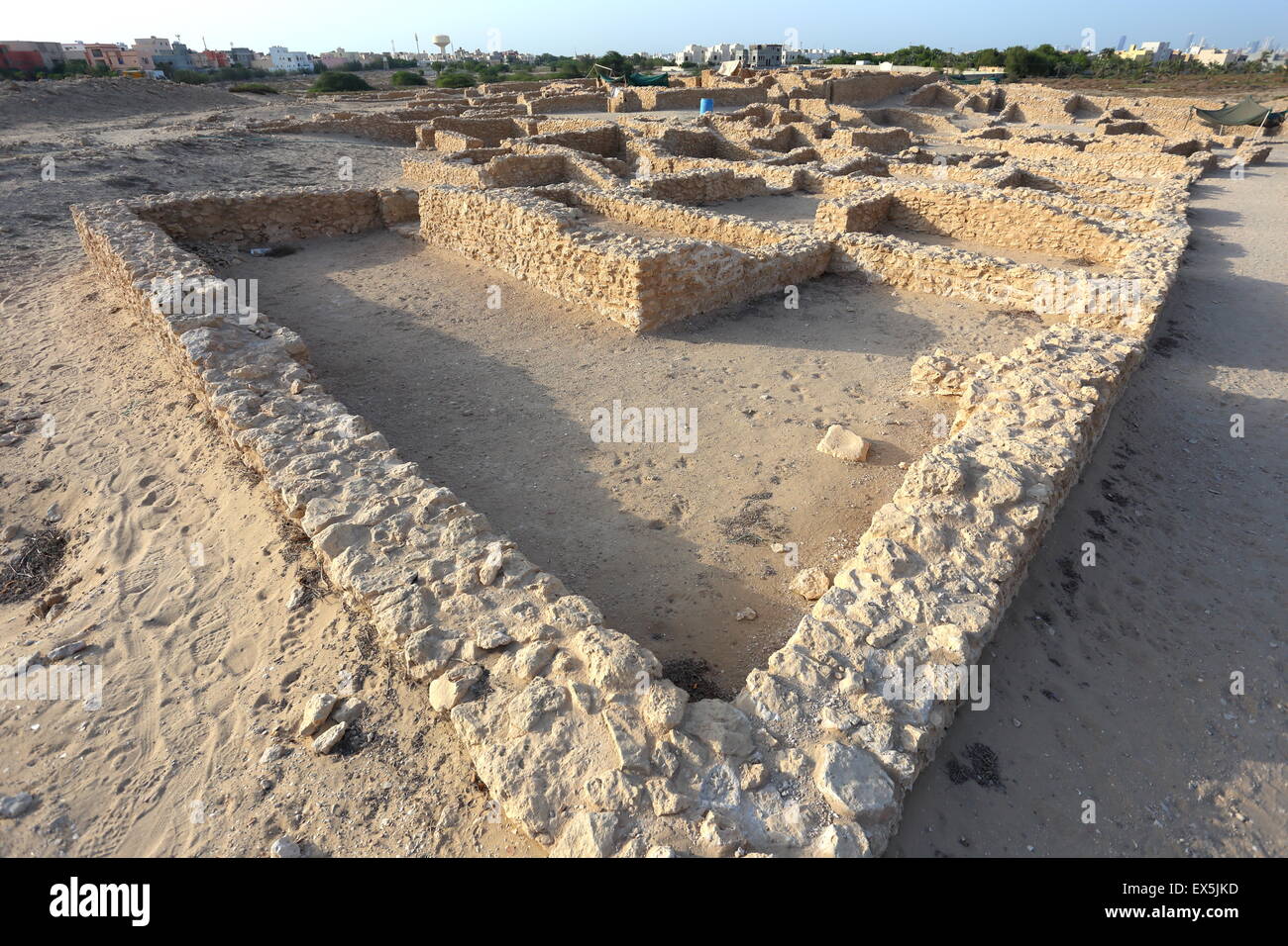 The Dilmun era Saar Settlement, Saar, Kingdom of Bahrain Stock Photo ...