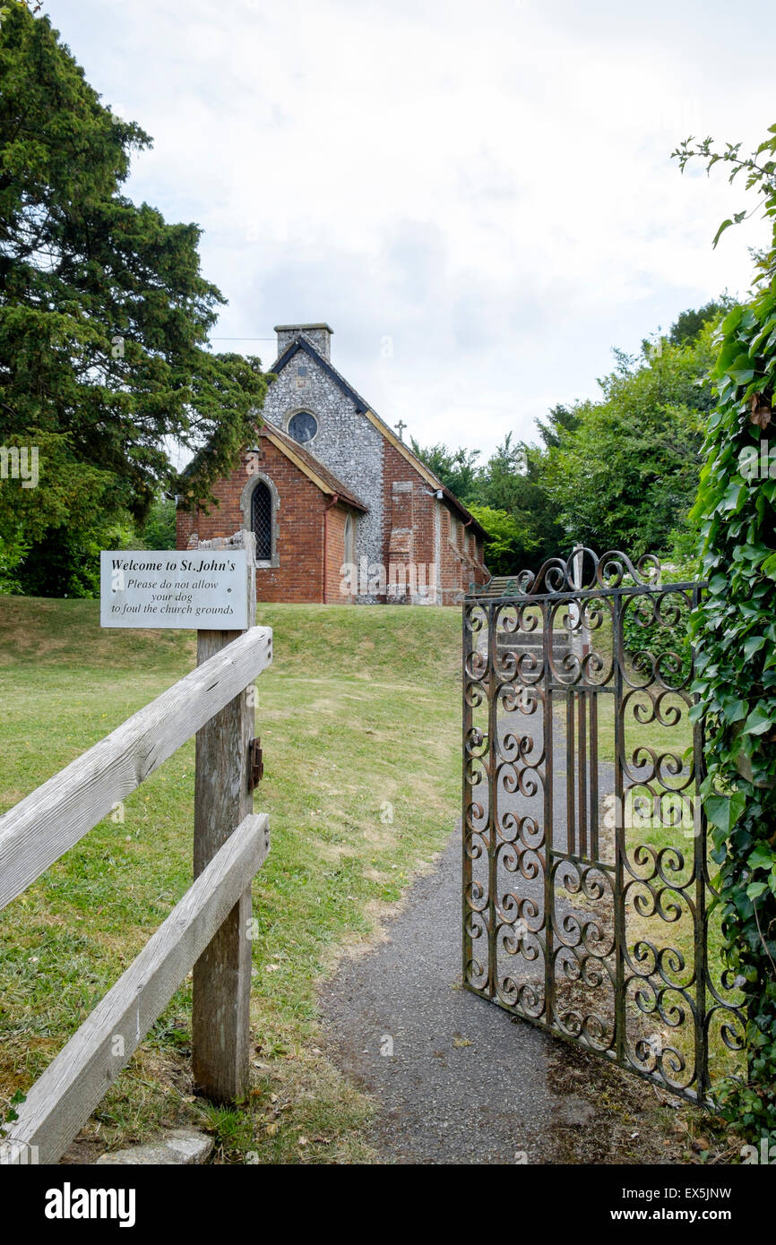 Church entrance gate hi-res stock photography and images - Alamy