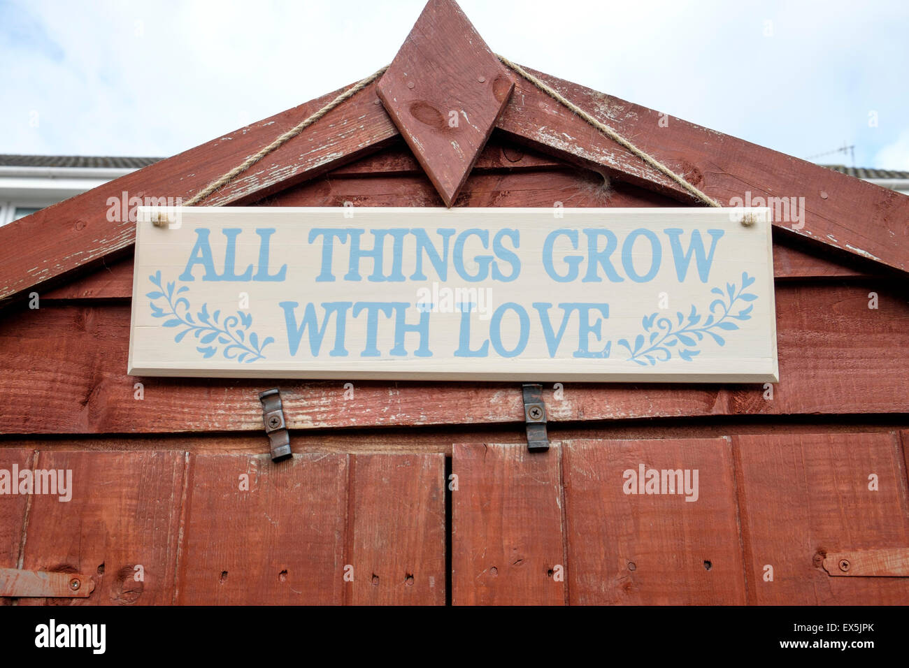 Hanging structure hi-res stock photography and images - Alamy
