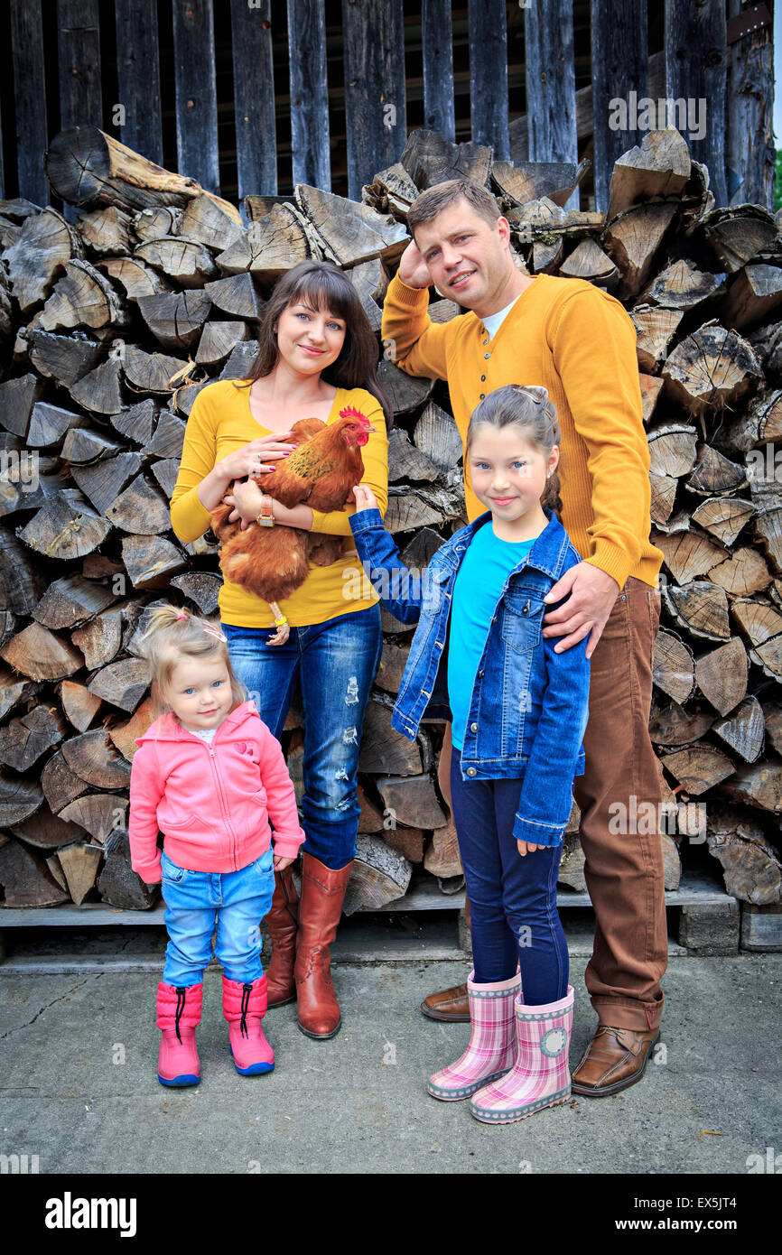 Farm and family hi-res stock photography and images - Alamy