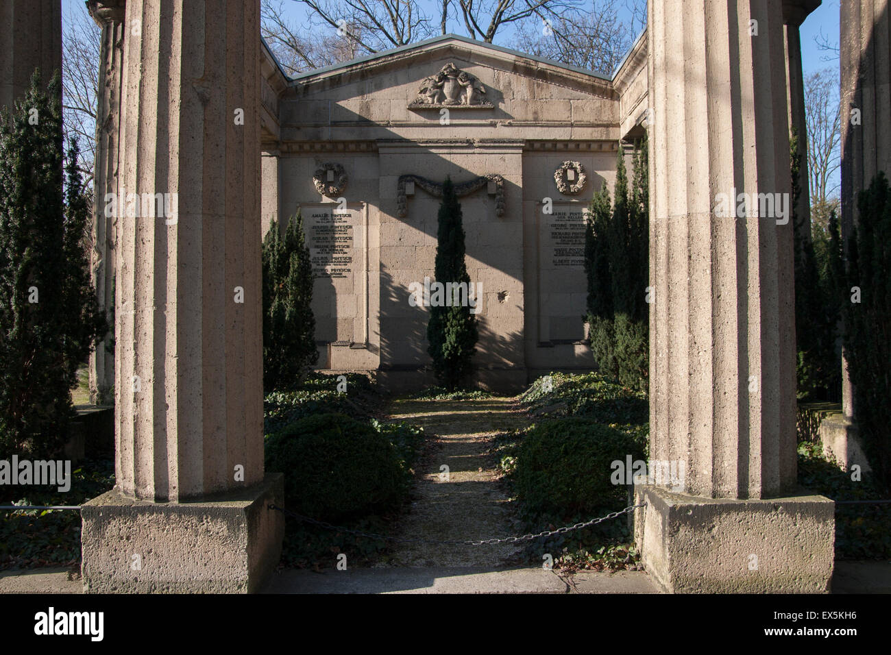 cemetery Berlin Germany Stock Photo - Alamy