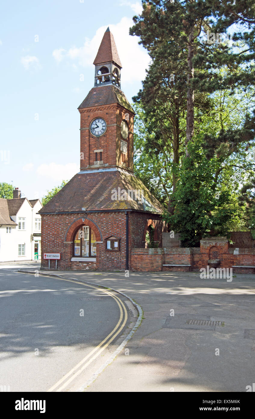 Wendover church hi-res stock photography and images - Alamy