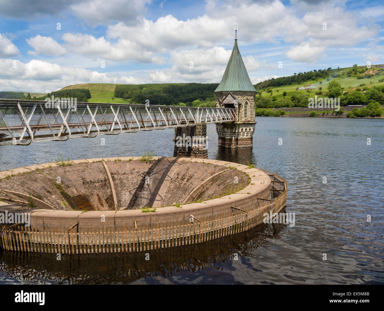 Pontsticill Reservoir, Brecon Beacons National Park, Powys, Wales, UK ...