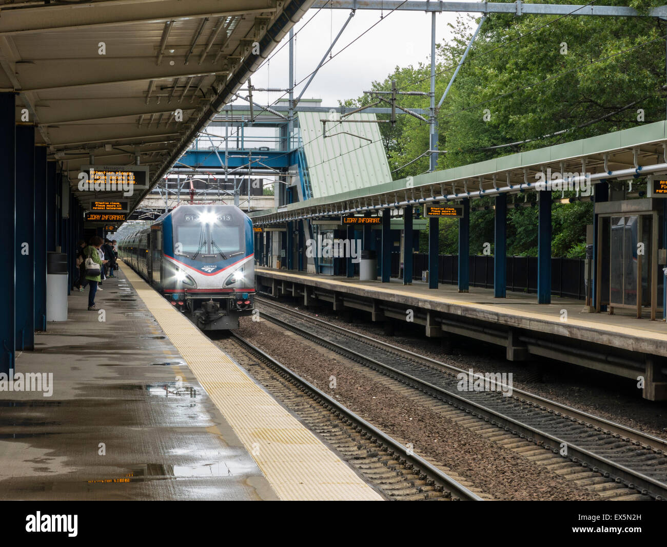 Regional rails hi-res stock photography and images - Alamy