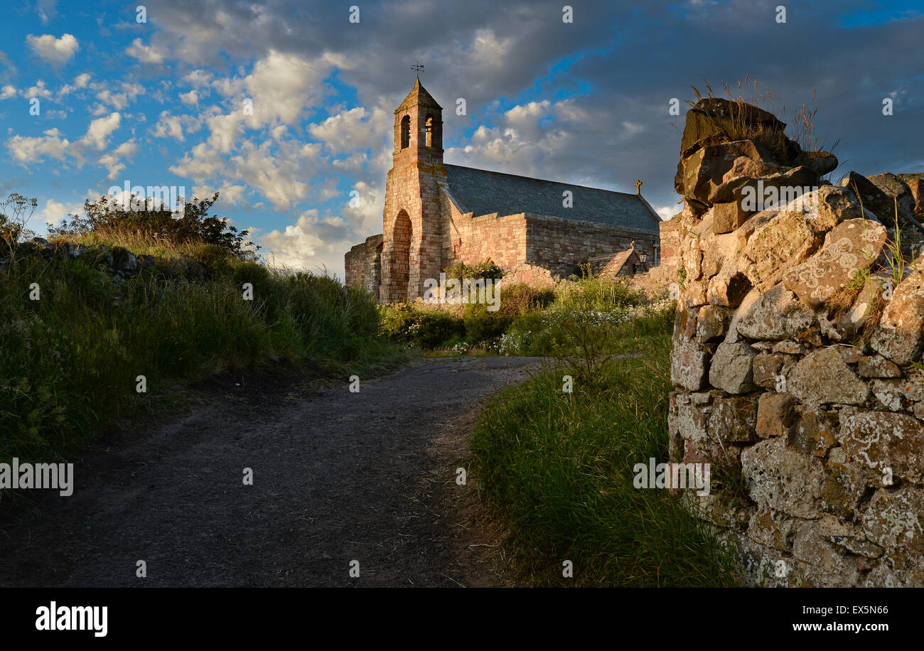 Saint marys parish church hi-res stock photography and images - Alamy