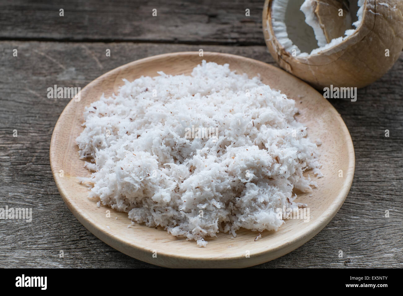 Shredded coco hi-res stock photography and images - Alamy