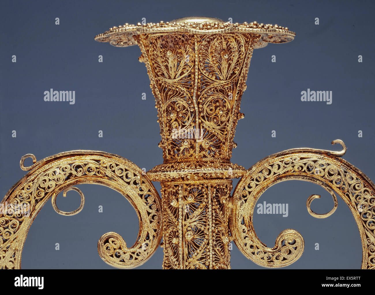 Filigree art hi-res stock photography and images - Alamy