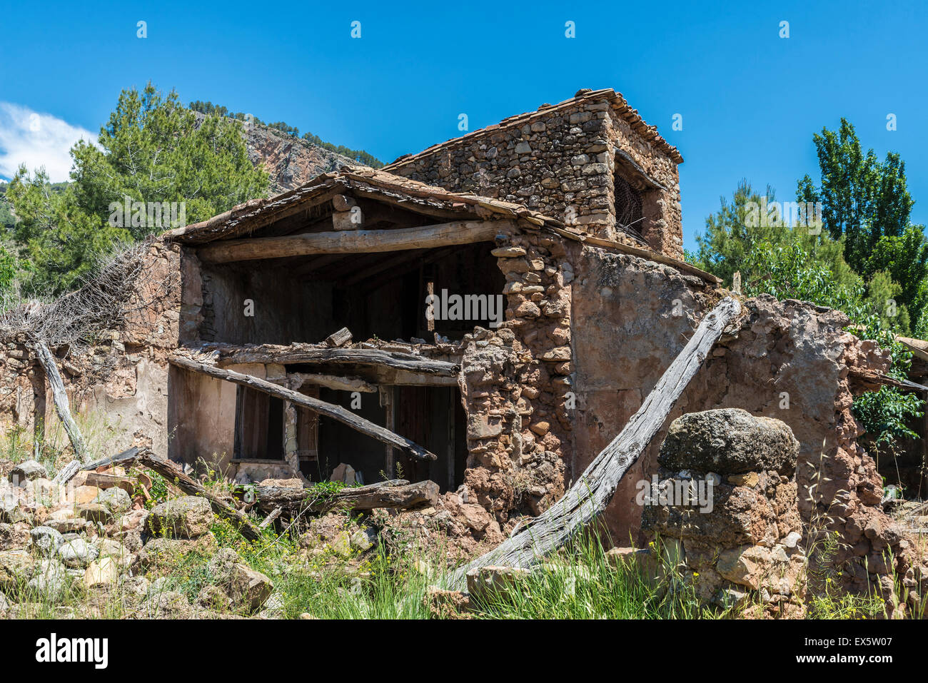 Old abandoned house in a rural area of Spain Stock Photo - Alamy