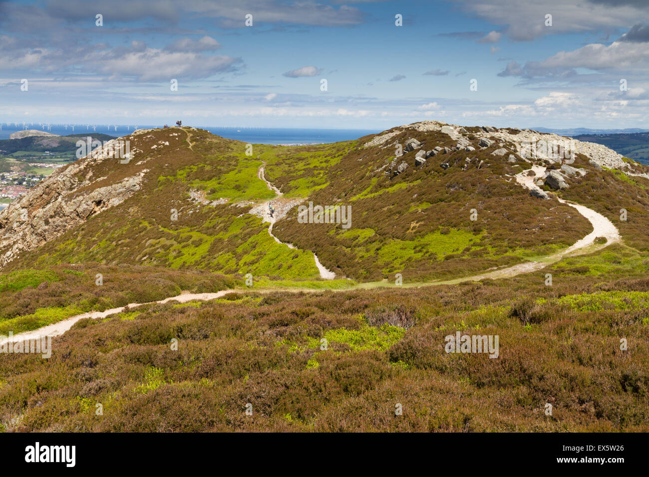 Castell caer seion hi-res stock photography and images - Alamy