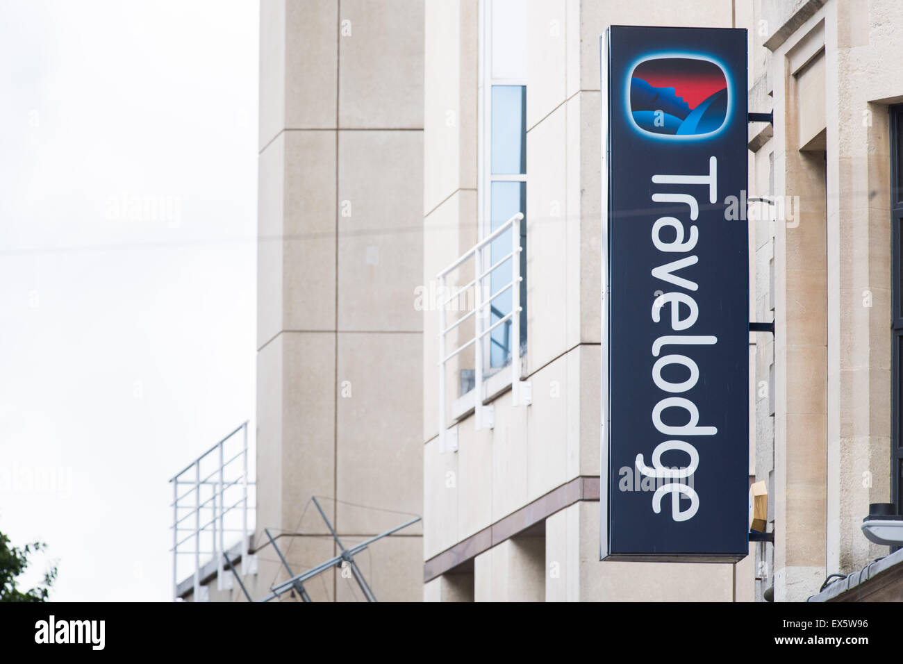 Travelodge hotel sign hi-res stock photography and images - Alamy