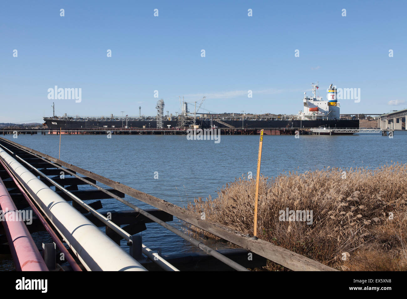 dock bridge at daylight Stock Photo - Alamy