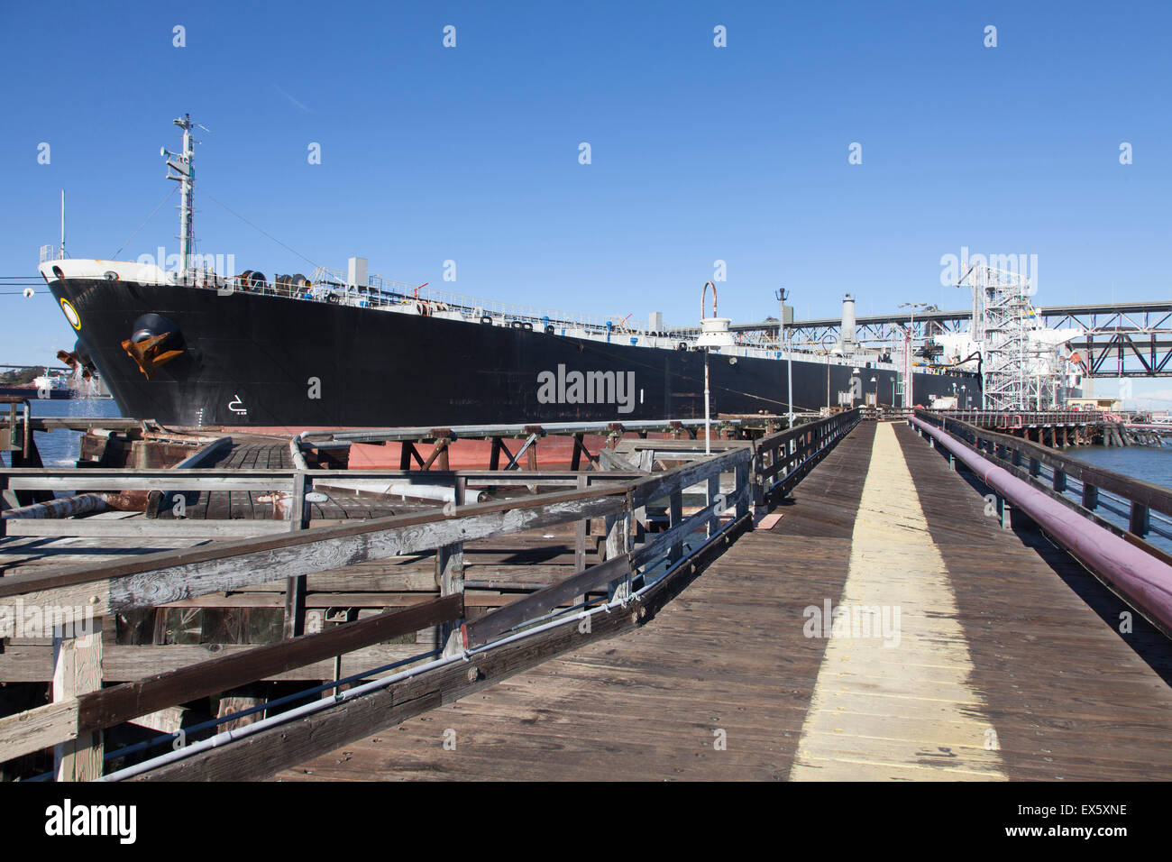 dock bridge at daylight Stock Photo - Alamy