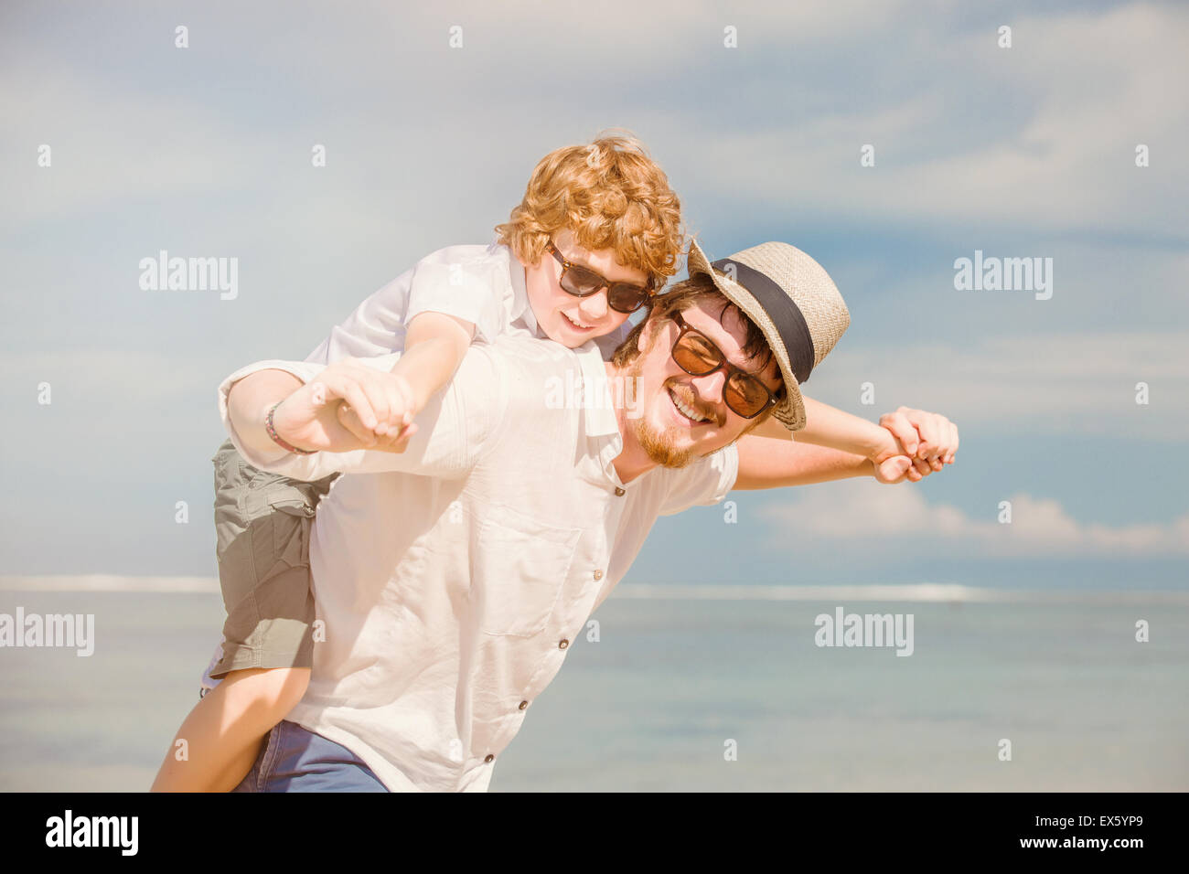 Father son wearing sunglasses hi-res stock photography and images - Alamy
