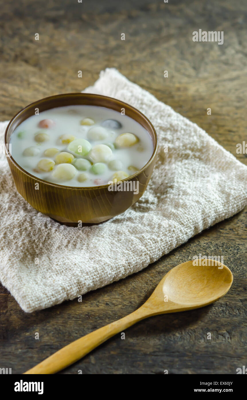 Bua Loy (Rice Dumplings in Coconut Milk) asian dessert Stock Photo - Alamy