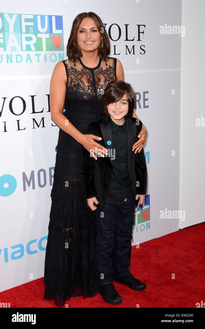 Mariska hargitay and august hermann hi-res stock photography and images ...
