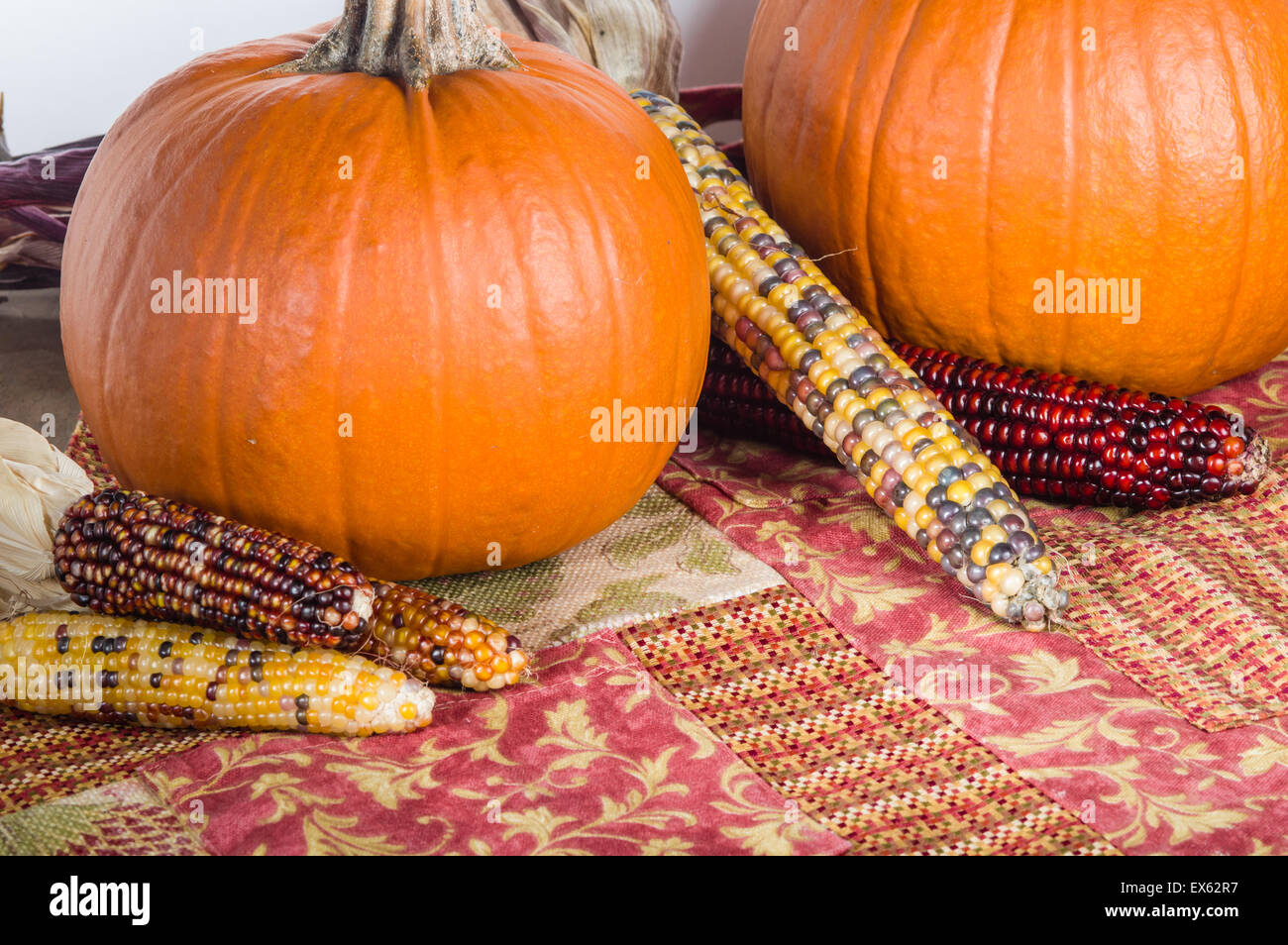 Indian corn display hi-res stock photography and images - Alamy