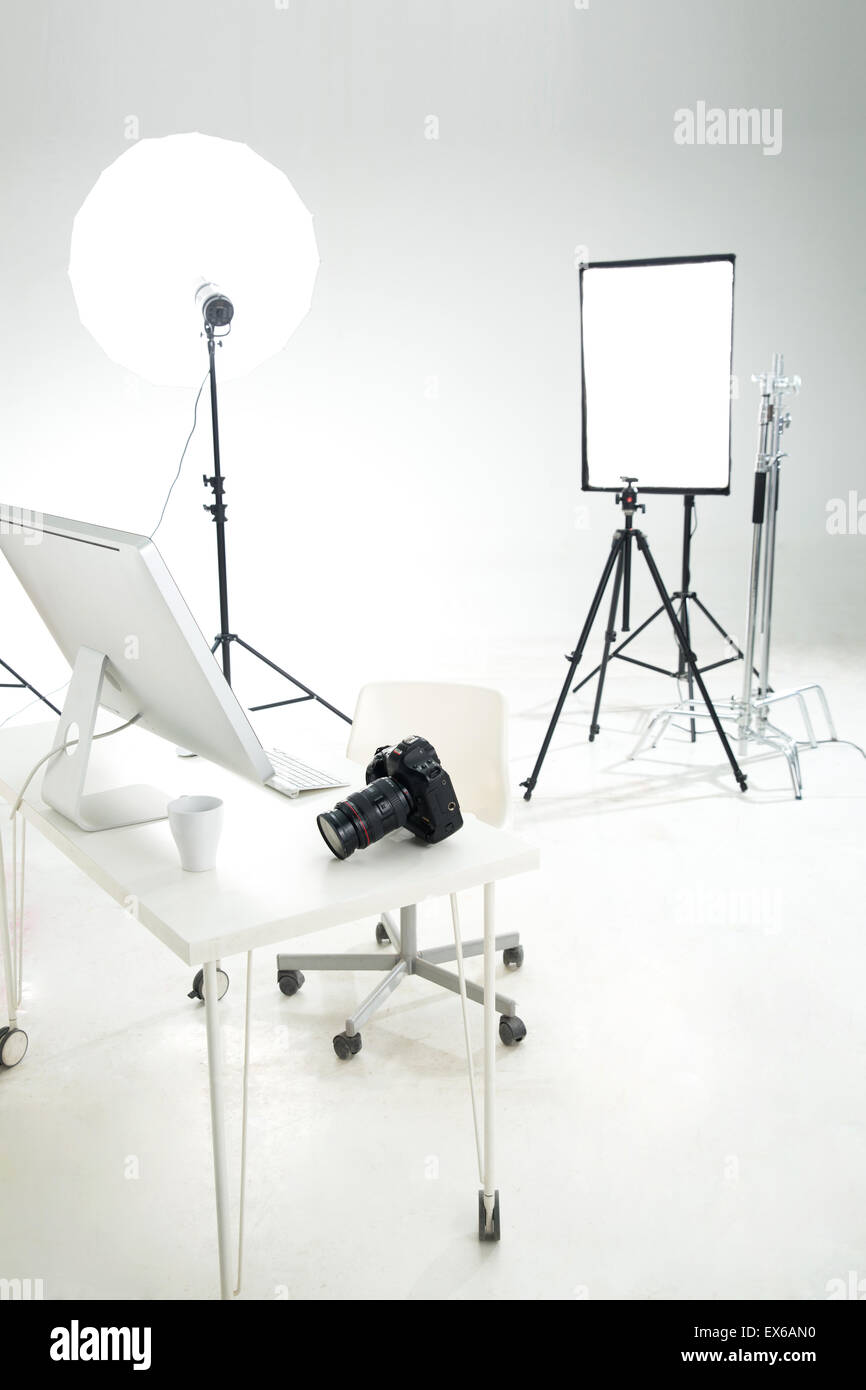 Photography Studio High Resolution Stock Photography and Images - Alamy