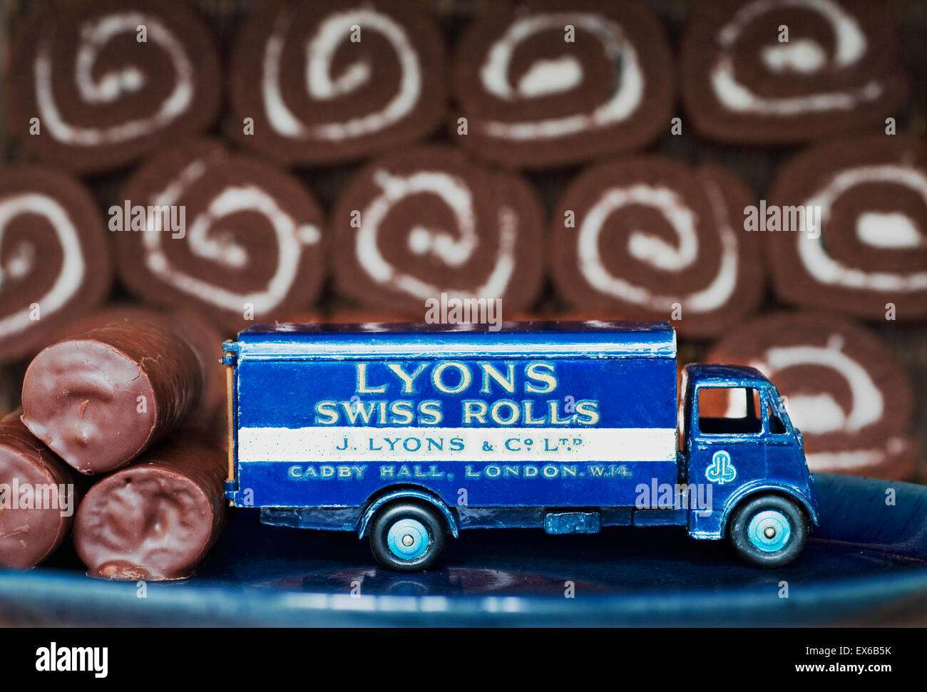 Dinky lyons swiss rolls hi-res stock photography and images - Alamy