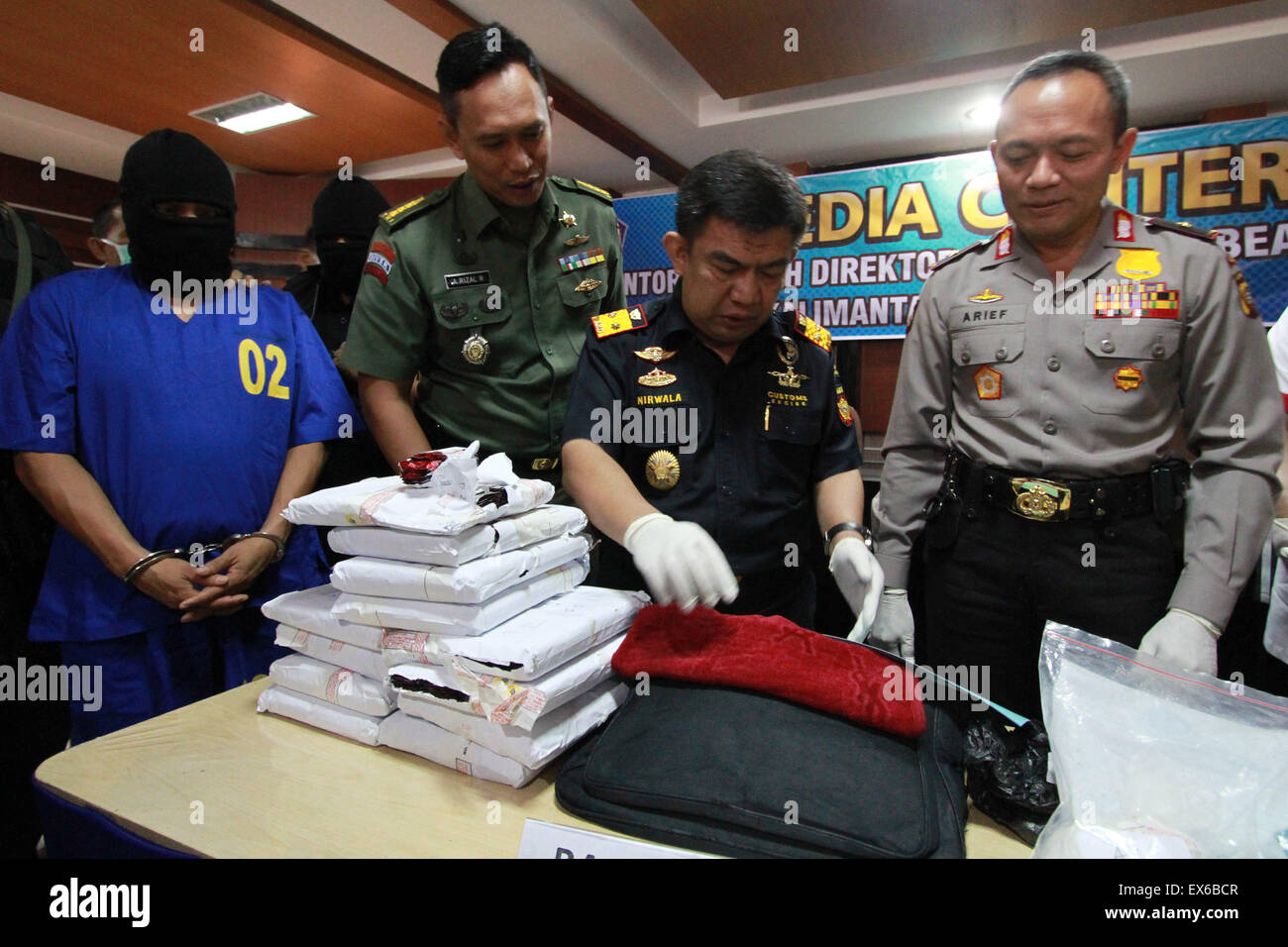 Pontianak, Indonesia. 08th July, 2015. Indonesian Customs Narcotics ...