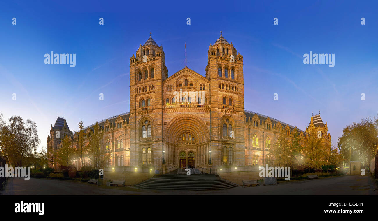 Exterior view of the Natural History Museum, London Stock Photo - Alamy