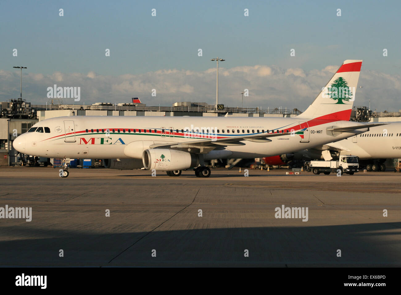 Mea airbus a320 hi-res stock photography and images - Alamy