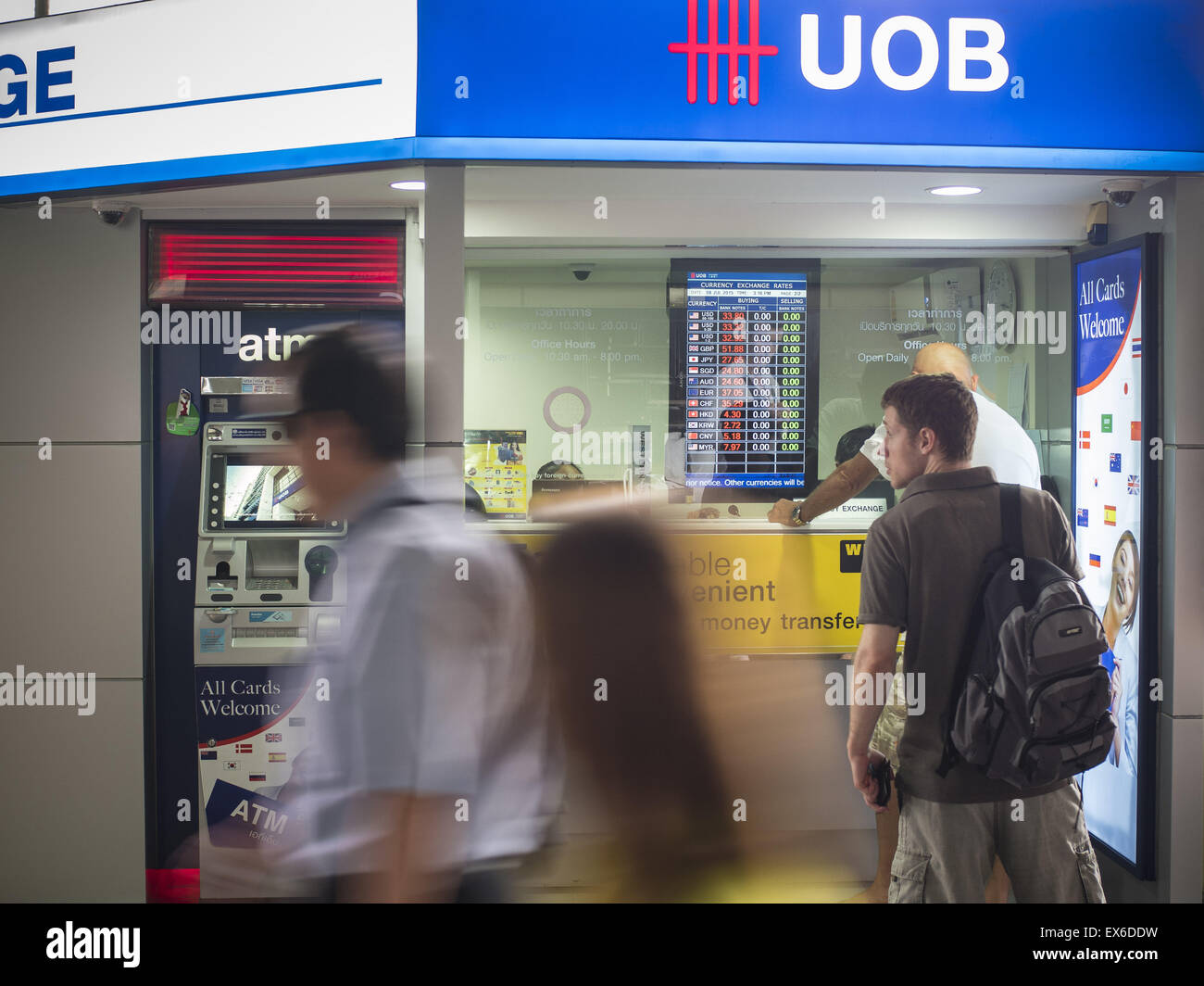 Foreign exchange booth hi-res stock photography and images - Alamy