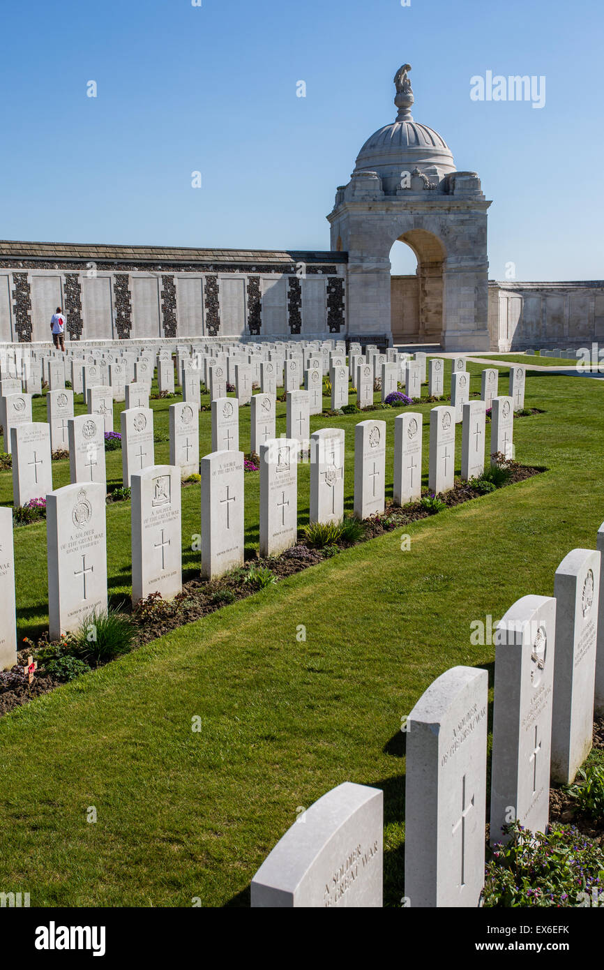 World war one cemetery hi-res stock photography and images - Alamy