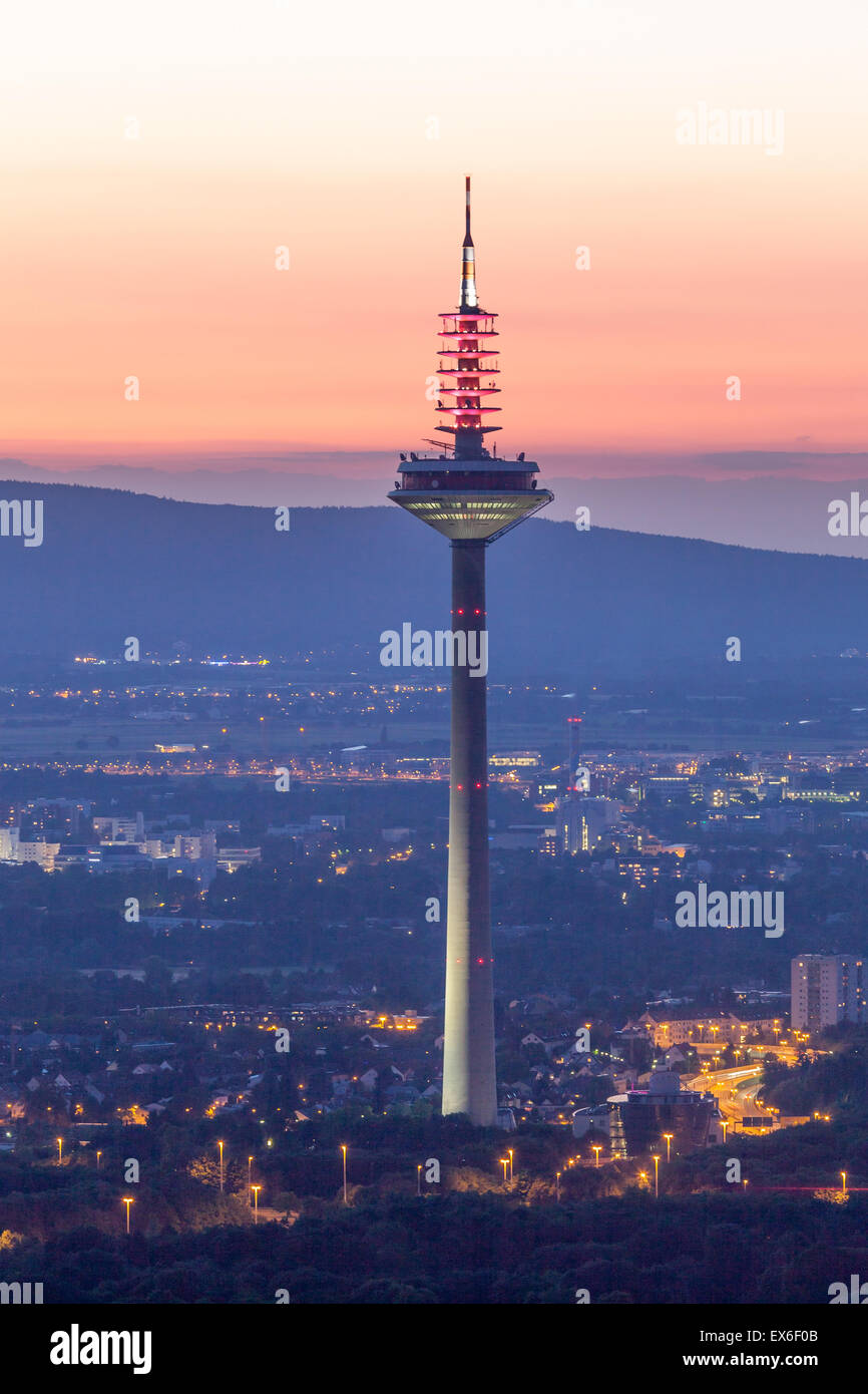 Tv tower in frankfurt hi-res stock photography and images - Alamy