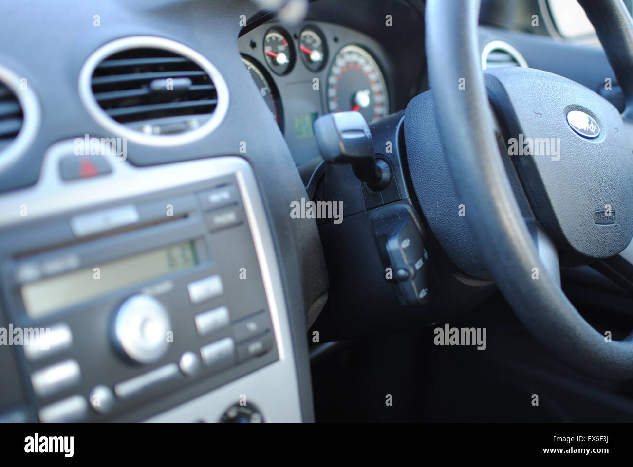 Car radio hi-res stock photography and images - Alamy