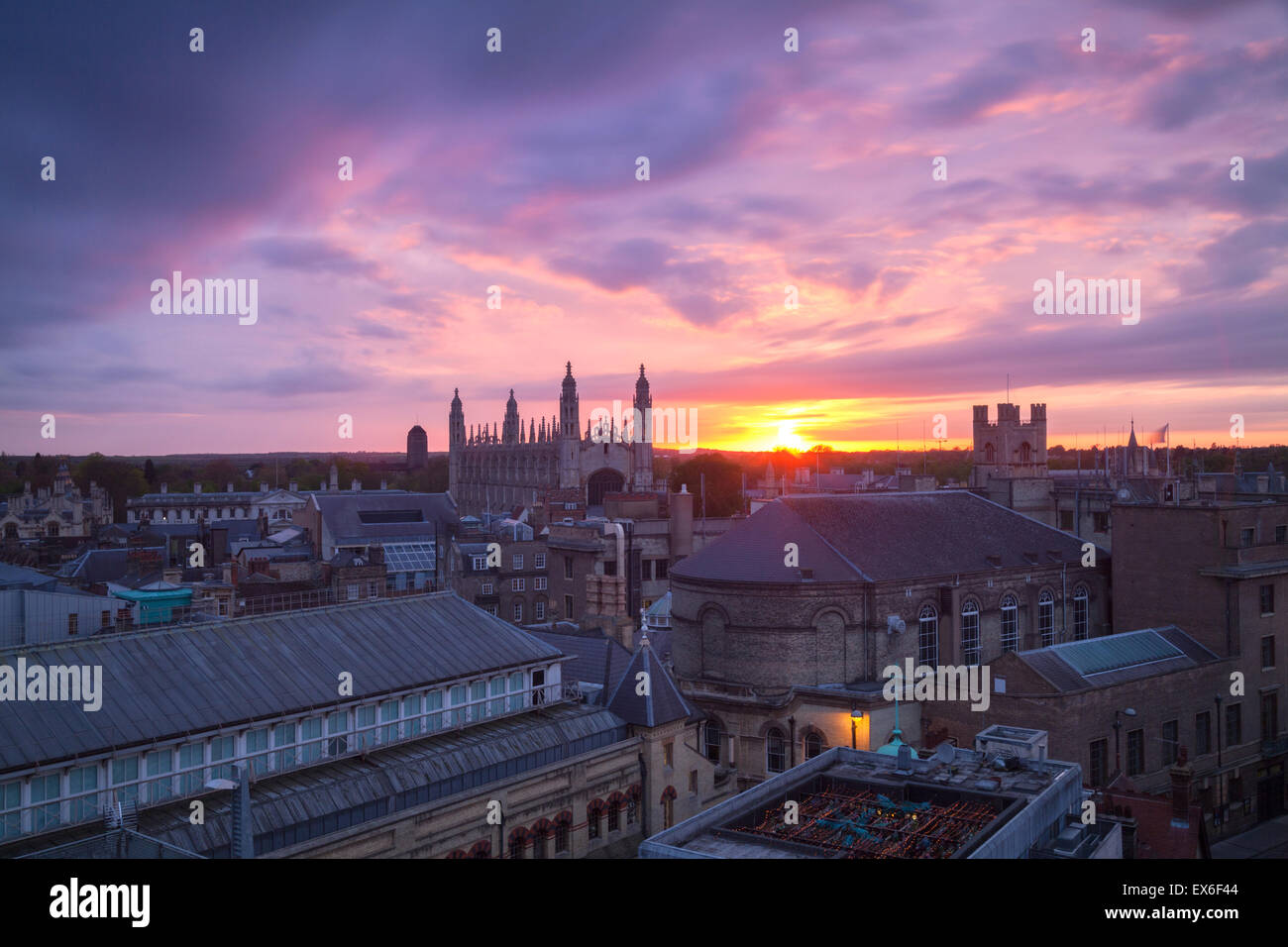 Cambridge england skyline hi-res stock photography and images - Alamy
