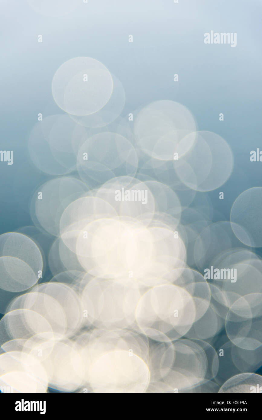 Soft light background hi-res stock photography and images - Alamy