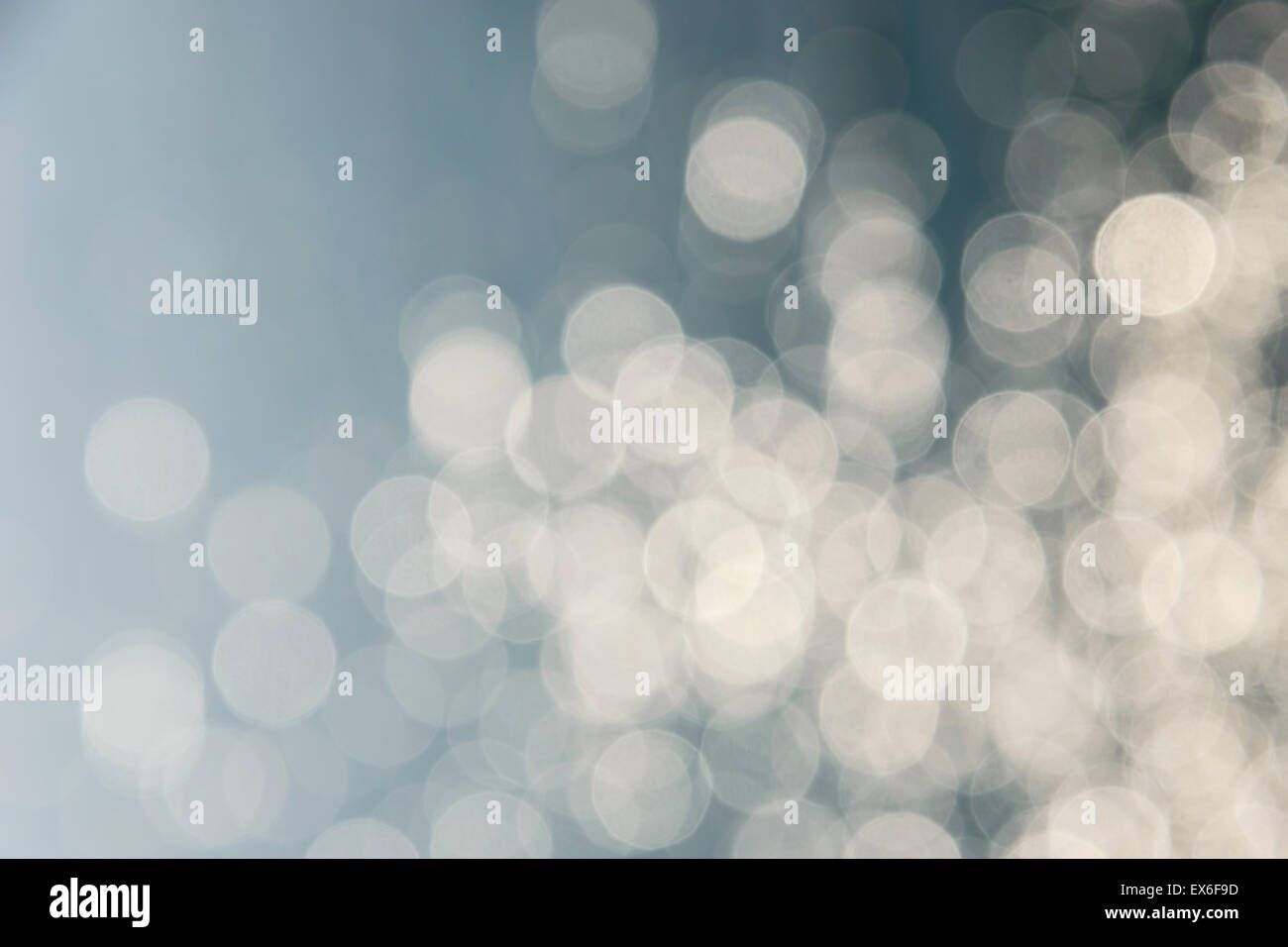 Soft light background hi-res stock photography and images - Alamy