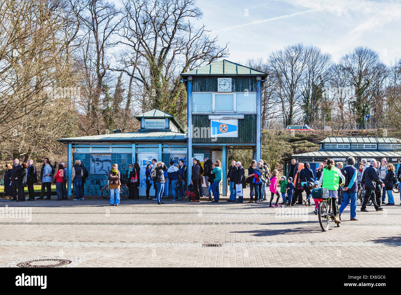 Berlin Wannsee BVG ferry ticket office - people queue to buy tickets to ...