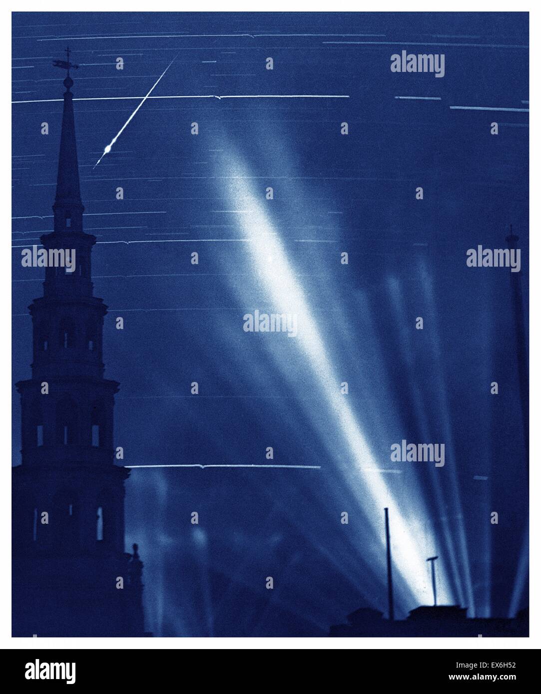 World War two; The Blitz air raids over London 1940 Stock Photo - Alamy