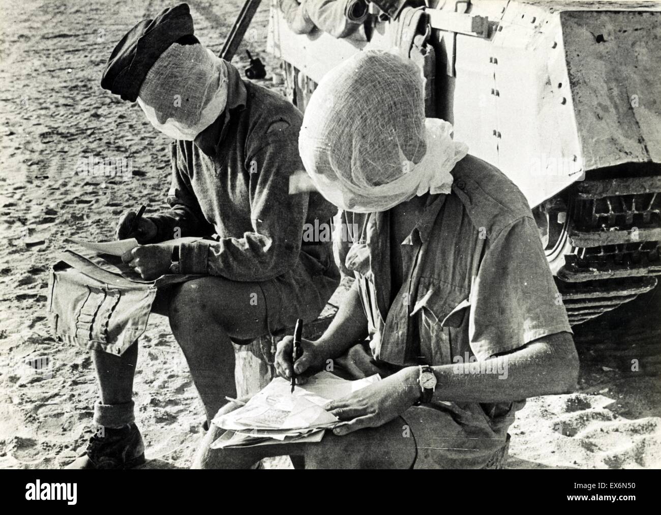 World war two british soldier hi-res stock photography and images - Alamy