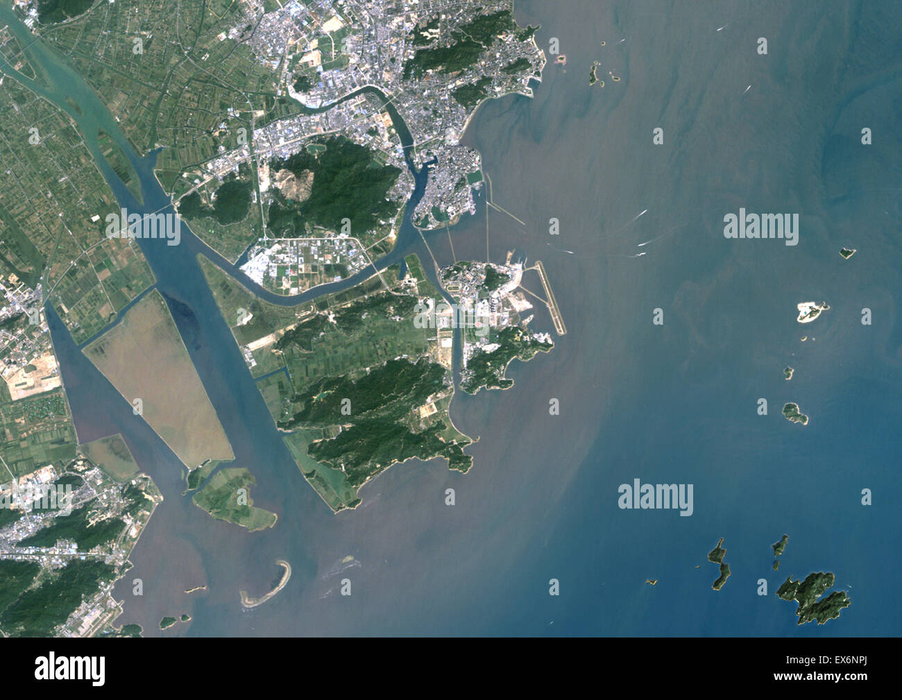 Landsat 9 satellite hi-res stock photography and images - Alamy