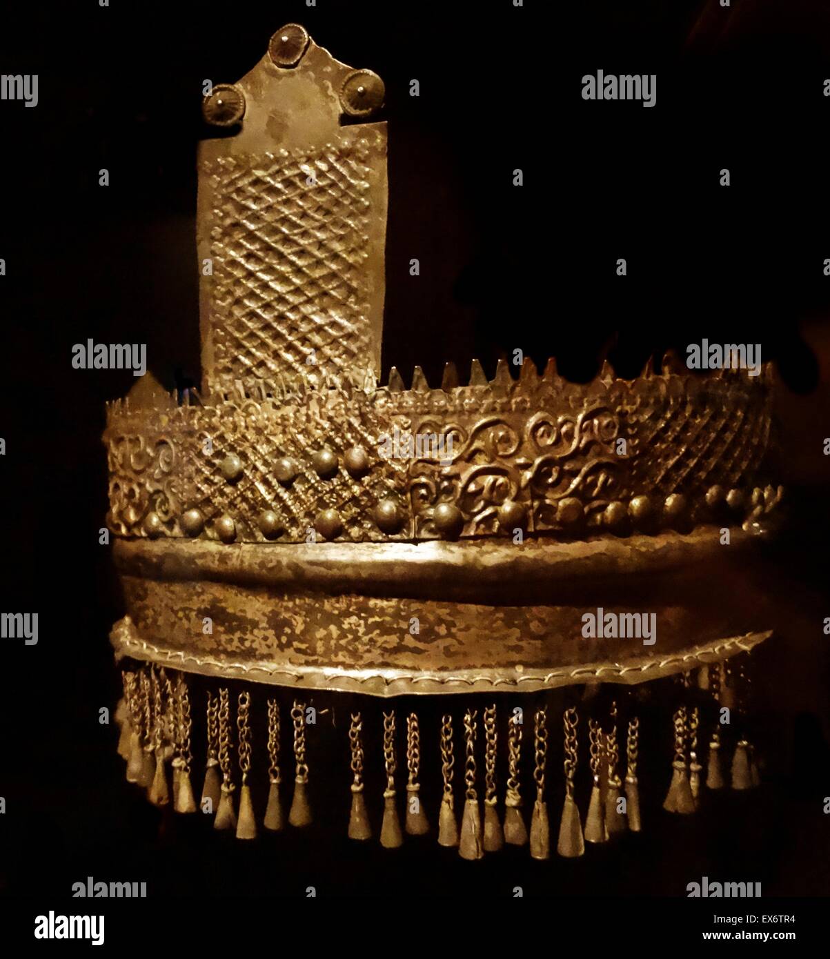 Silver made hi-res stock photography and images - Alamy