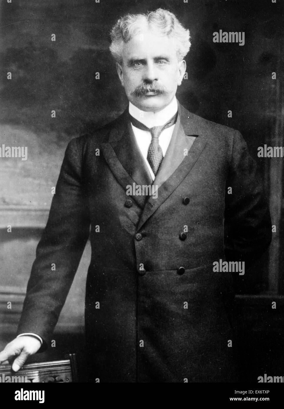 Robert borden prime minister hi-res stock photography and images - Alamy