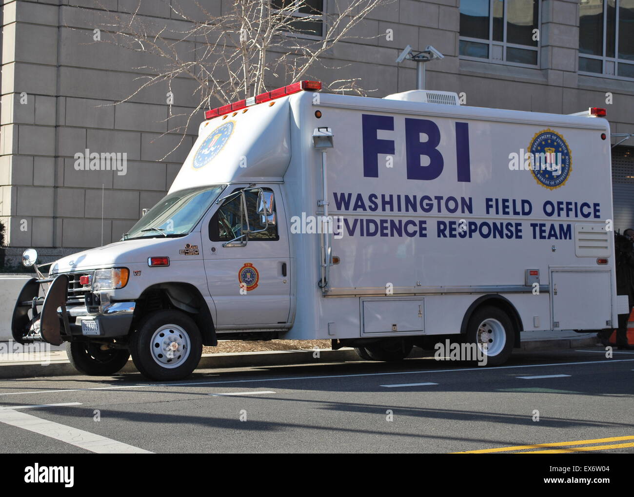 FBI evidence response team vehicle Stock Photo - Alamy