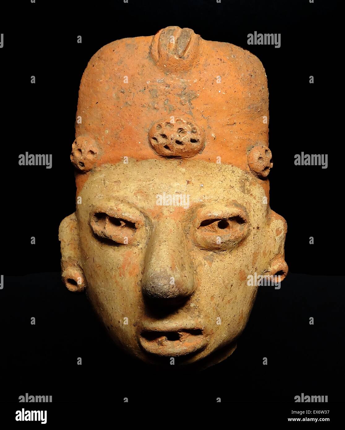 Olmec figurine, made from terracotta. From Mexico or Guatemala. 1500 ...