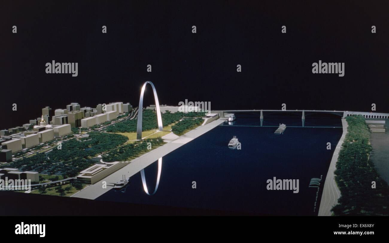 Architect's model for the Saint Louis Gateway Arch (originally ...
