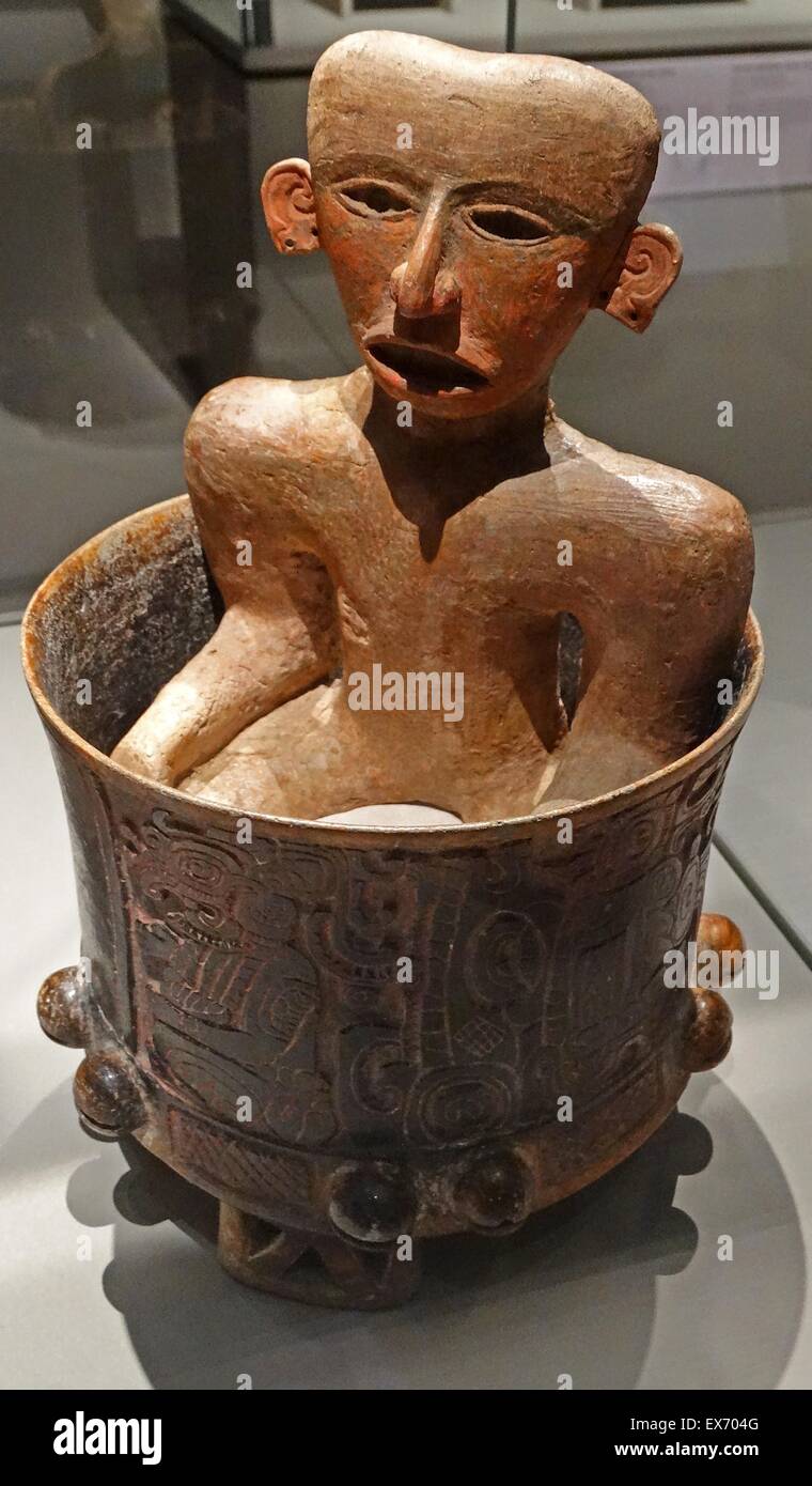 Seated figure of maya hi-res stock photography and images - Alamy