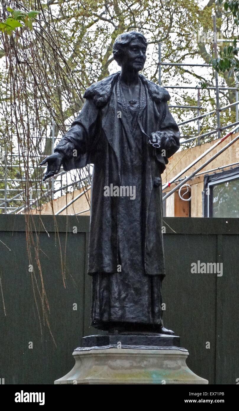 statue in Victoria Tower Gardens, London of Emmeline Pankhurst (1858 ...