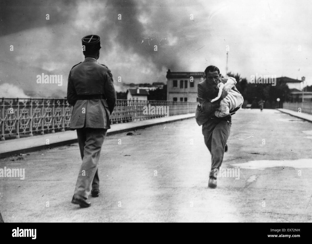 refugee; woman; running; Spanish; French; border, Spanish Civil War ...