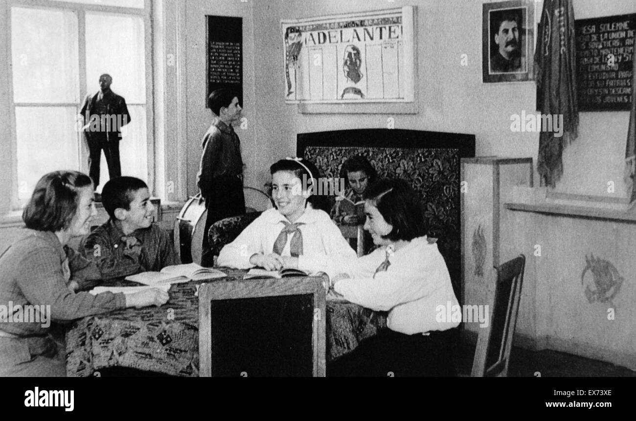 Spanish refugee children at school in the USSR (Russia), during the ...